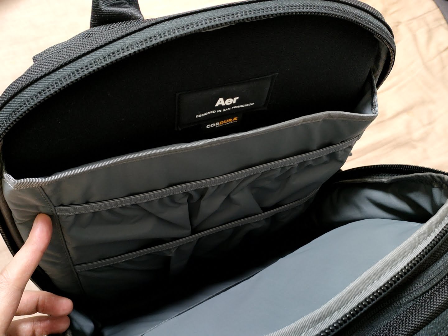 Aer Day Packをレビュー！高機能×神デザインの至高のバックパック – スティーブログ